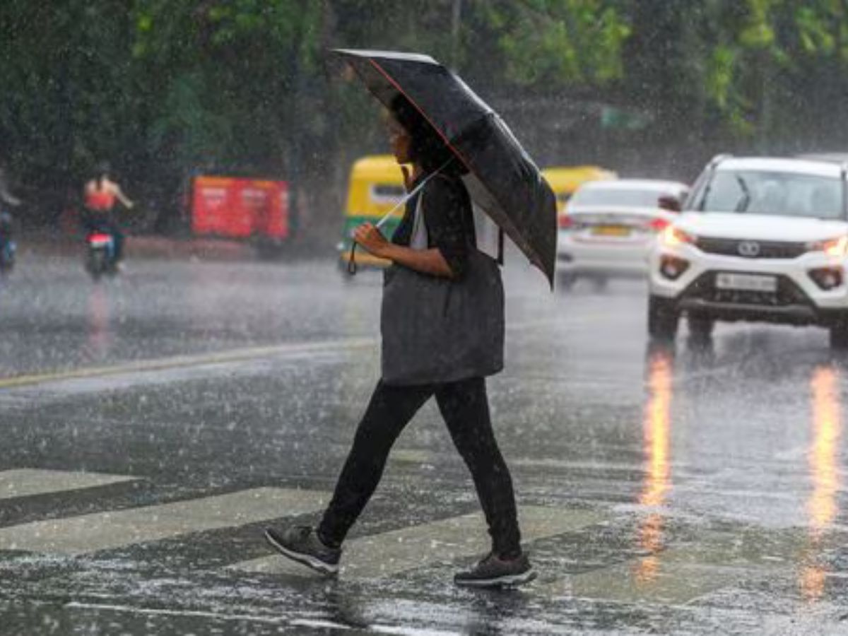 Weather Update: ବଦଳିବ ପାଣିପାଗ ମିଜାଜ୍, ଆସୁଛି ବଡ଼ ବର୍ଷା; ଏହିସବୁ ଜିଲ୍ଲାରେ ...