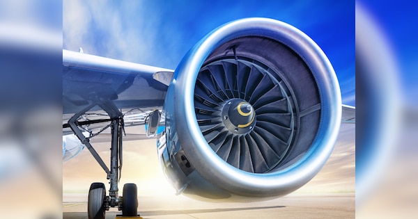 jet plane engine capacity and mileage know here | कितने CC का होता है जेट प्लेन का इंजन, माइलेज ...