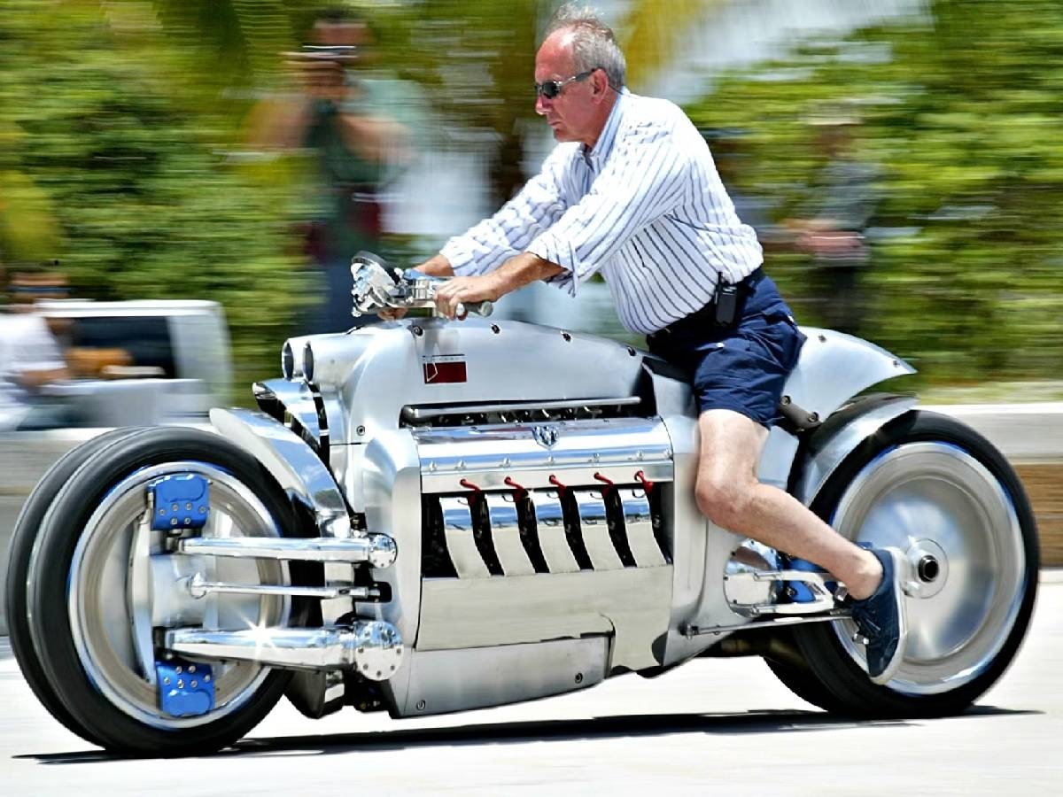 5 Expensive Bike in World BMS NehmesisEcosse ES1 SuperbikeDodge ...