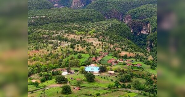 mp tourism destinations mysterious facts about patalkot valley in ...