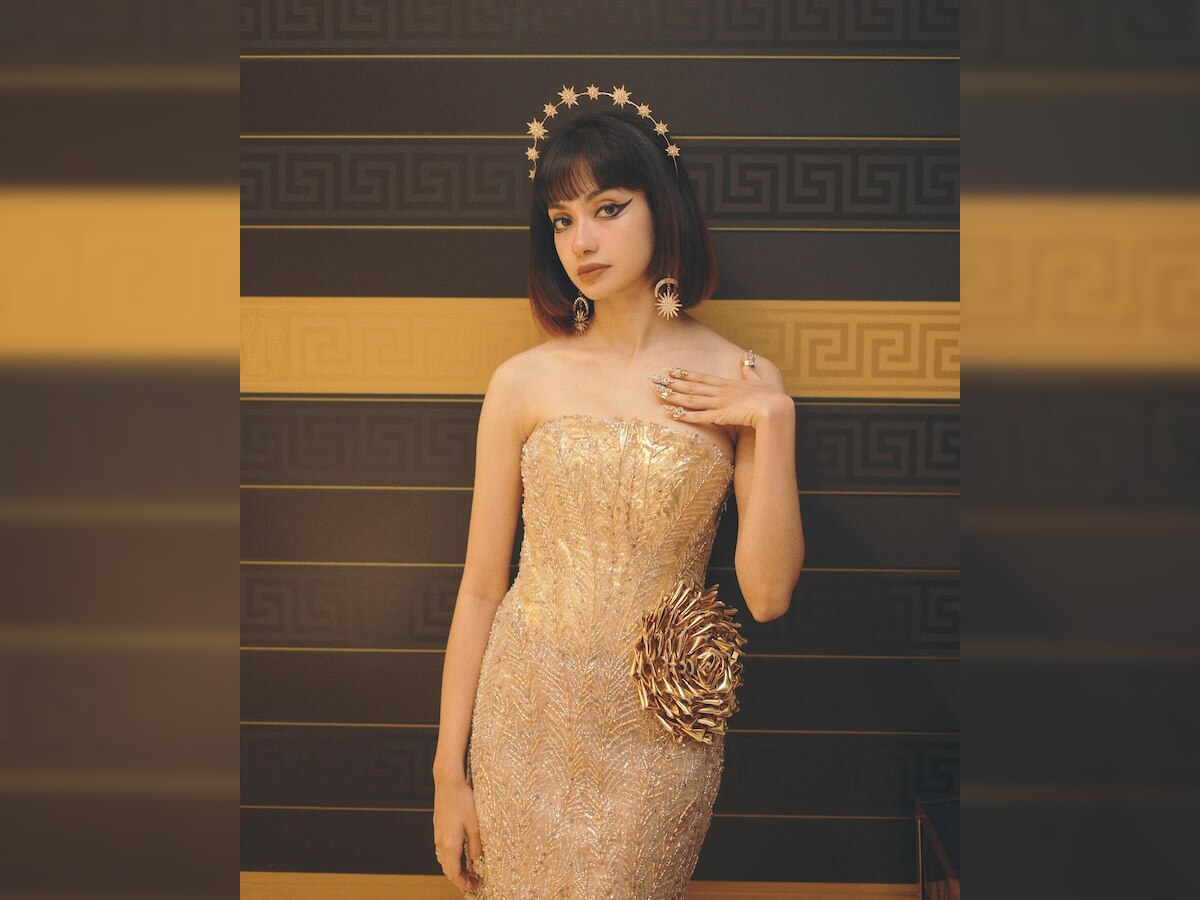 64 Years Old Bollywood Veteran Singer Anu Malik's 28 Years Old Daughter ...