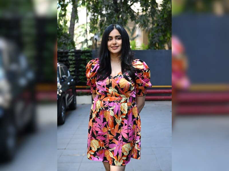 32 year actress adah sharma seen in short dress gave killer bold look ...