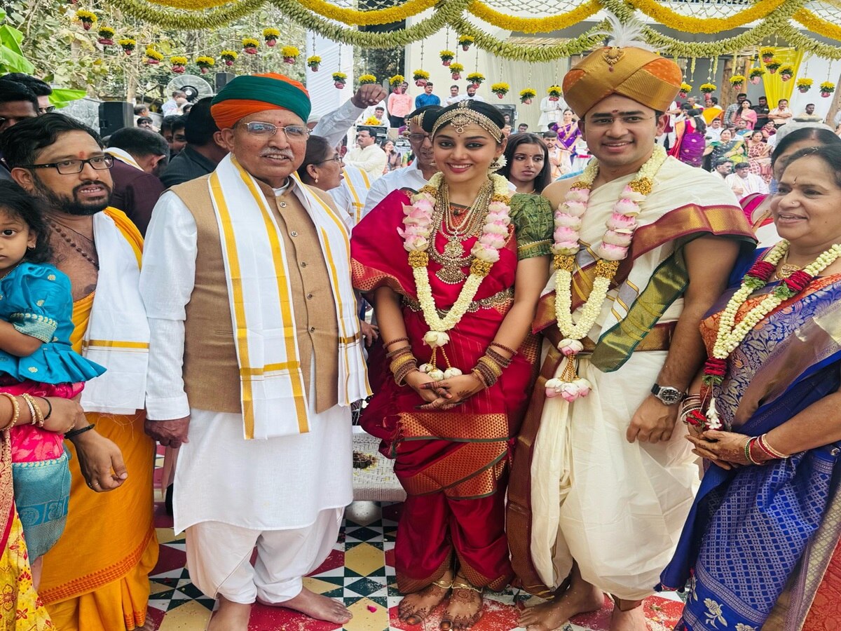 Tejasvi Surya Marriage Pics: ବିଜେପି ସାଂସଦ ତେଜସ୍ୱୀ ସୂର୍ଯ୍ୟ କଲେ ବିବାହ ...