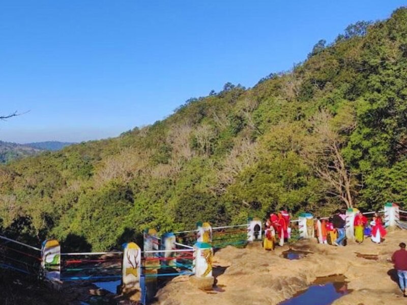 cg tourism mainpat famous location tiger point waterfall view attracts ...