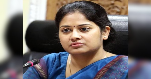 IAS Shilpa Gupta success story crack upsc with 54th rank her education ...