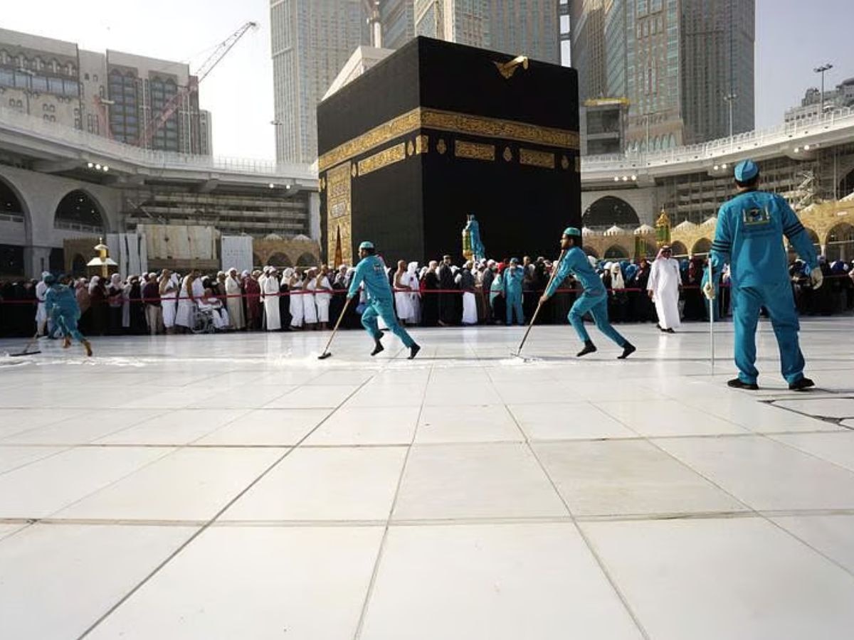marble floor of Mecca Grand Mosque stay cool even at 50 degrees ...