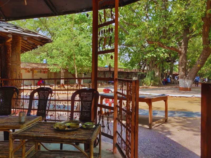 gadh kalewa famous place to eat food in chhattisgarh raipur local ...