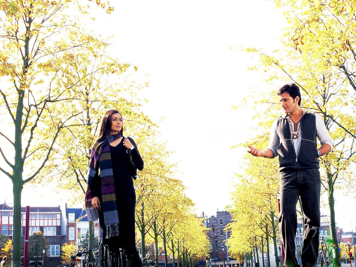 2004 Bollywood Blockbuster Movie Hum Tum 1 Monsoon Kissing Scene Breaks ...