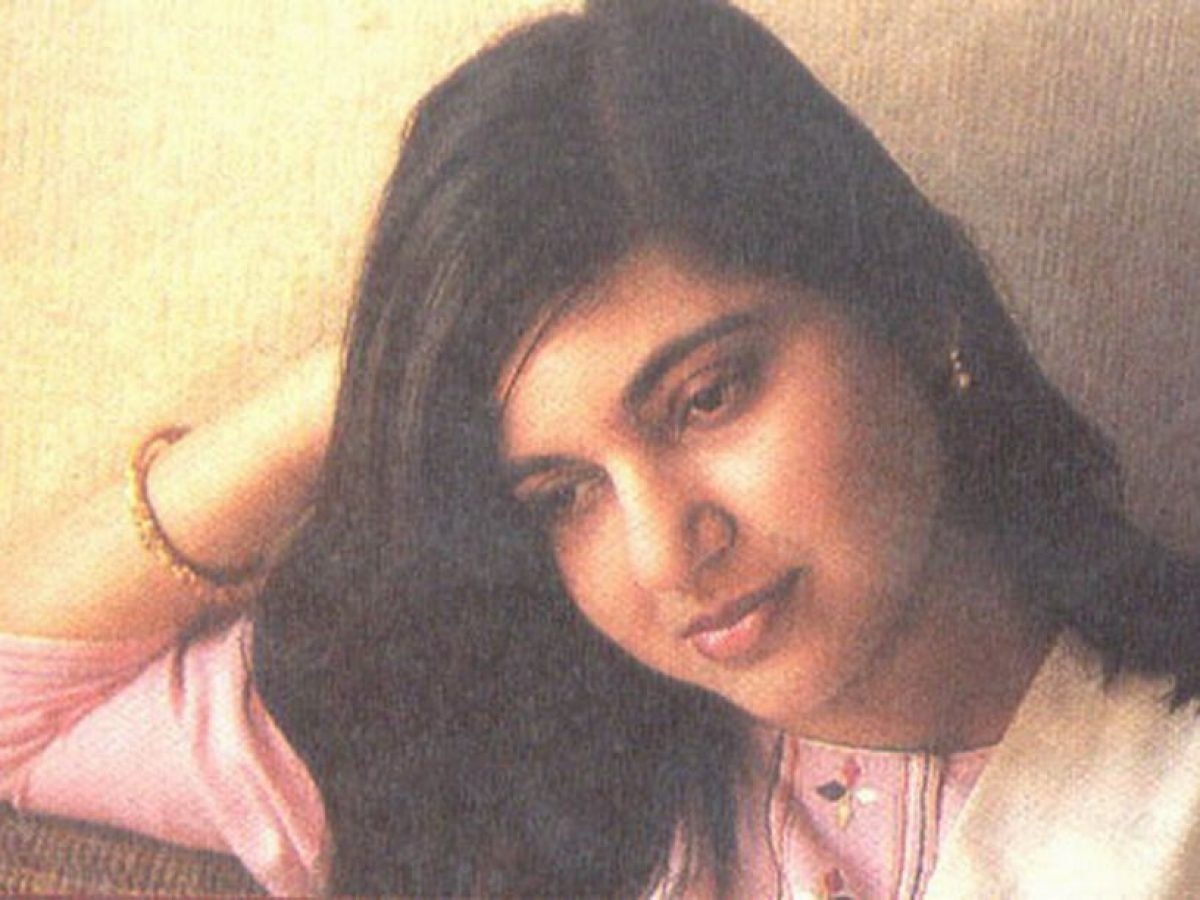 59 Years Old Bollywood Top Singer Alka Yagnik Has Sung 2500 Songs in 45 ...