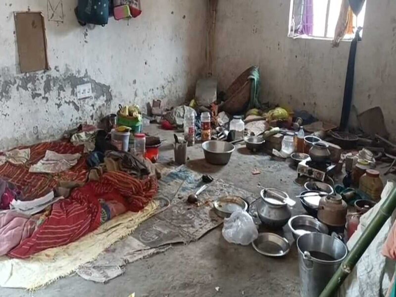 west champaran mangri devi helplessness story family has been wandering ...