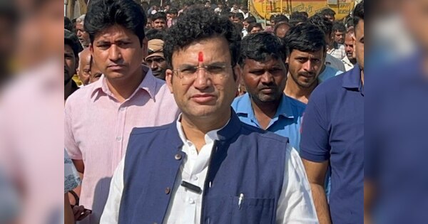 Delhi BJP MLA Ravi Negi Demand Closed Meat Shop on Chaitra Navratri Eid ...