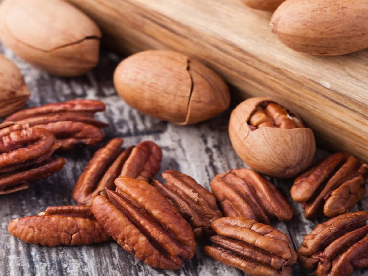 Pecan nuts can improve overall health and its best for all the heart ...