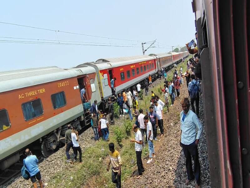 Big Breaking: ନିର୍ଗୁଣ୍ଡିରେ ବେଙ୍ଗାଲୁରୁ-କାମାକ୍ଷା ଏକ୍ସପ୍ରେସର ୧୧ଟି ବଗି ...