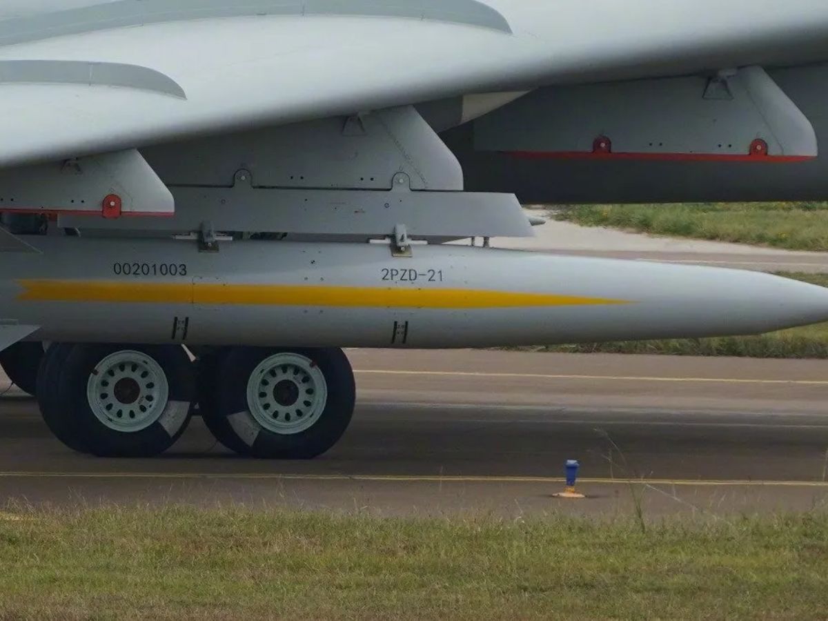 PLA air force military exercise China H6K Bomber carried KD21 ...