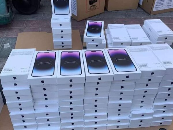 Apple Shipped 5 Planes Full Of iPhones And Other Products From India In ...