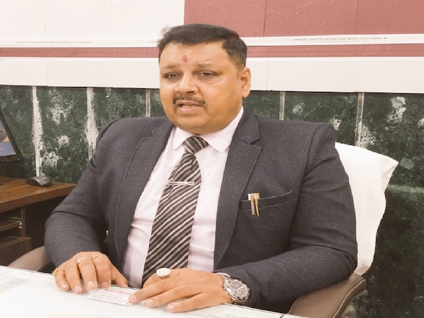 who is amethi new dm sanjay chauhan know ias officer profile education ...