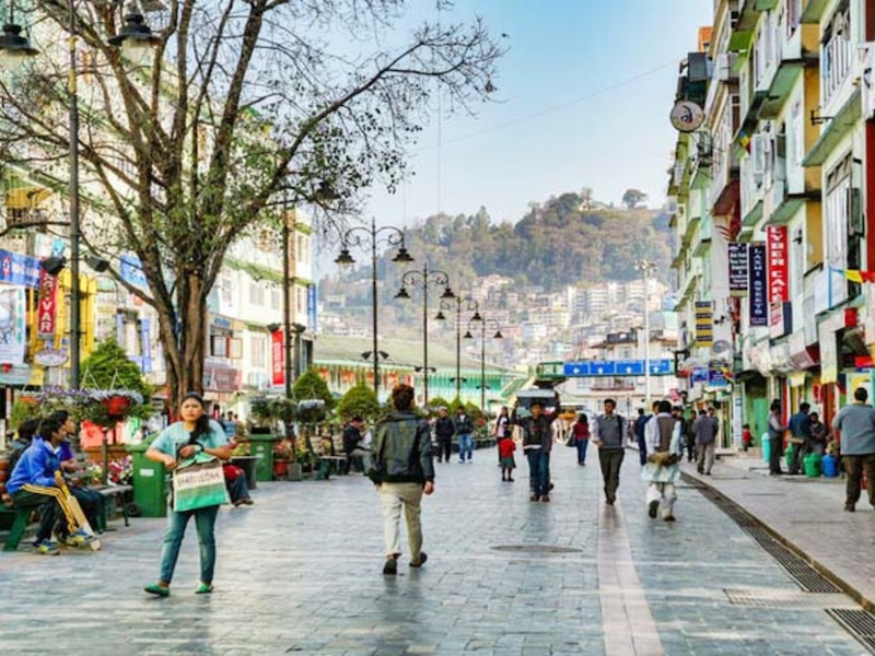 best 5 places to visit in gangtok sikkim nathula pass mg road ...