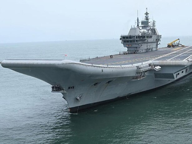India Launched INS Vikrant on Pakistan threatening firing missiles ...