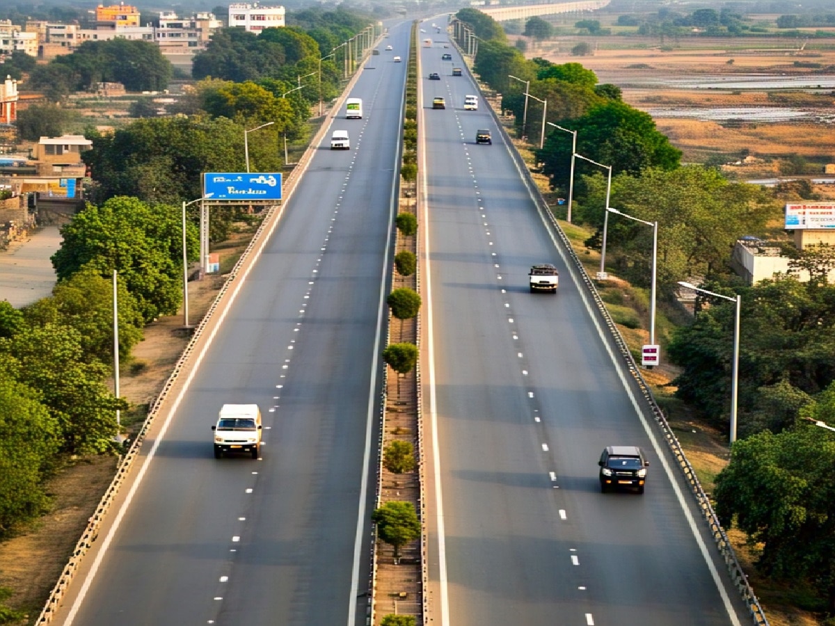 Noida to become an electronics manufacturing hub Yamuna Expressway E ...