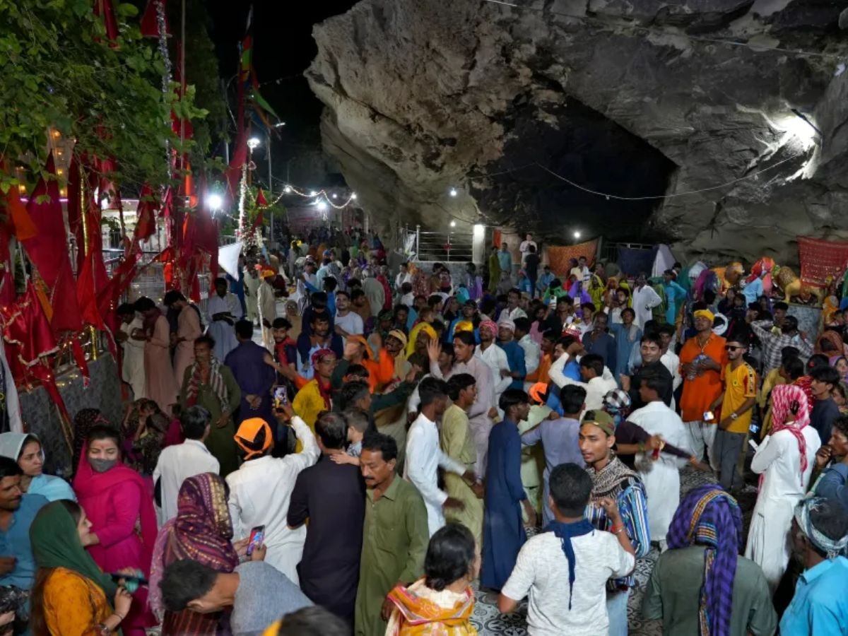 hindu temple in pakistan in lahore karachi islamabad hinglaj mata mandir ram krishna mandir in ...