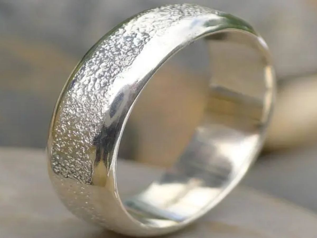 astrology wearing silver ring benefits for 5 zodiac signs chandi ka ...