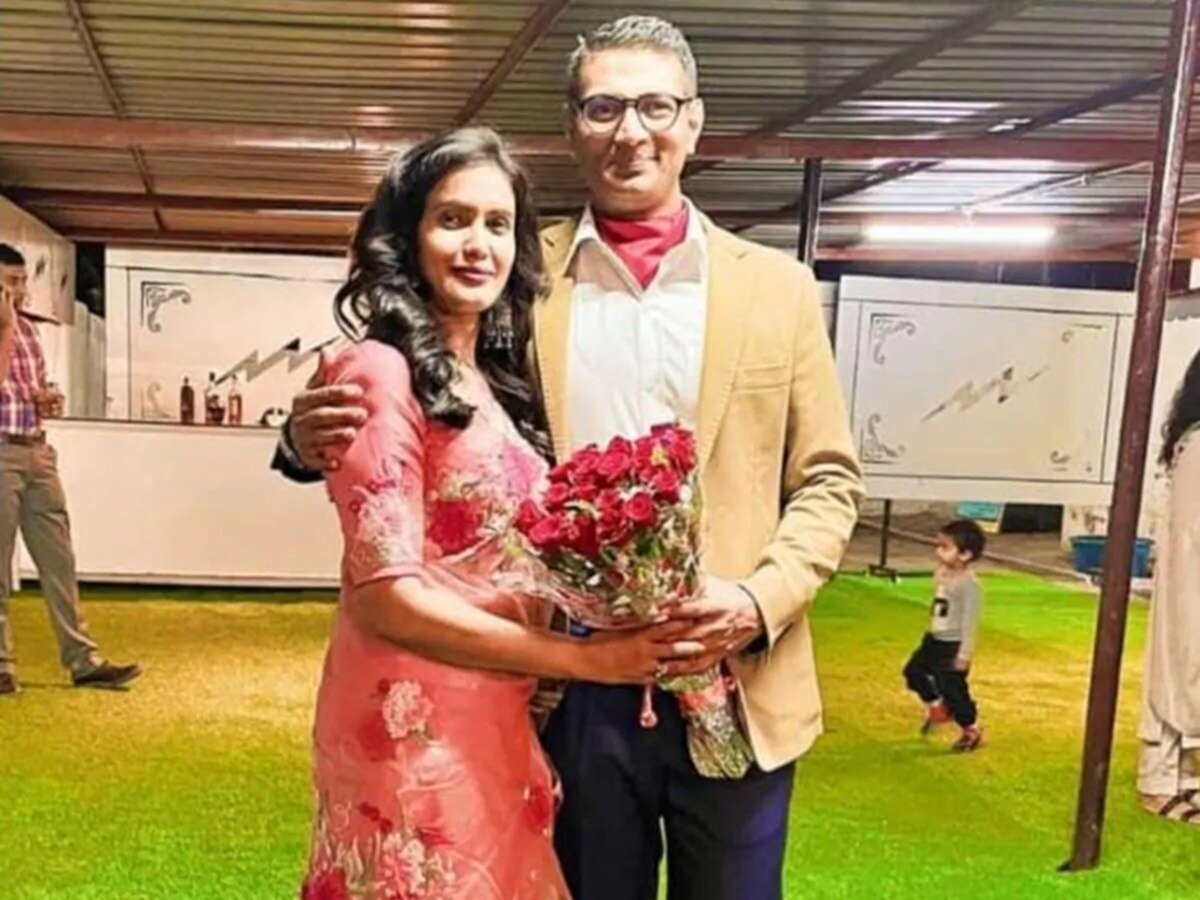 Who is col Sofiya Qureshi Husband know love story Belagavi proud ...