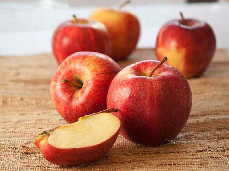 Top 5 Healthy Red Fruits to Add in Your Diet Sabse Acche Lal Phal |वो 5 ...