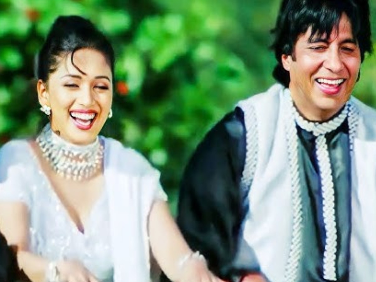 Madhuri Dixit Rejected Adult Scene With Amitabh Madhuri Shanakht Film Tinnu Anand Fired Her ...