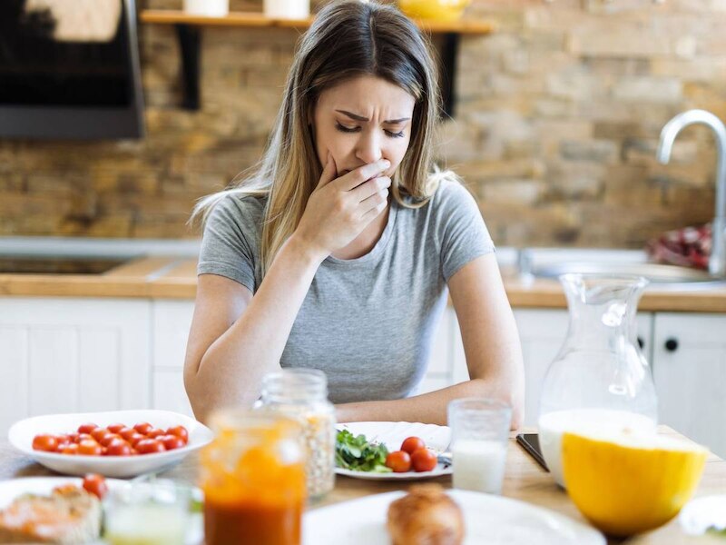 why does a strong smell make you feel like vomiting | खाना, परफ्यूम या ...