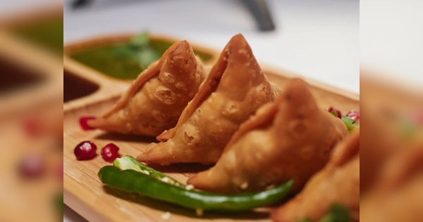 indore samosa not only gives taste but also removes stress know about ...