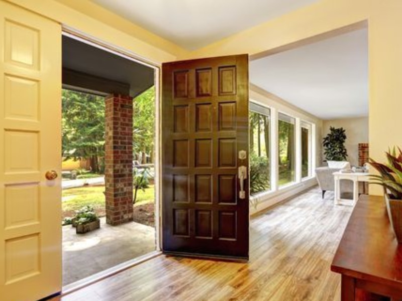 Vastu Tips For Main Door to Inviting Maa lakshmi Avoid these Main Gate ...