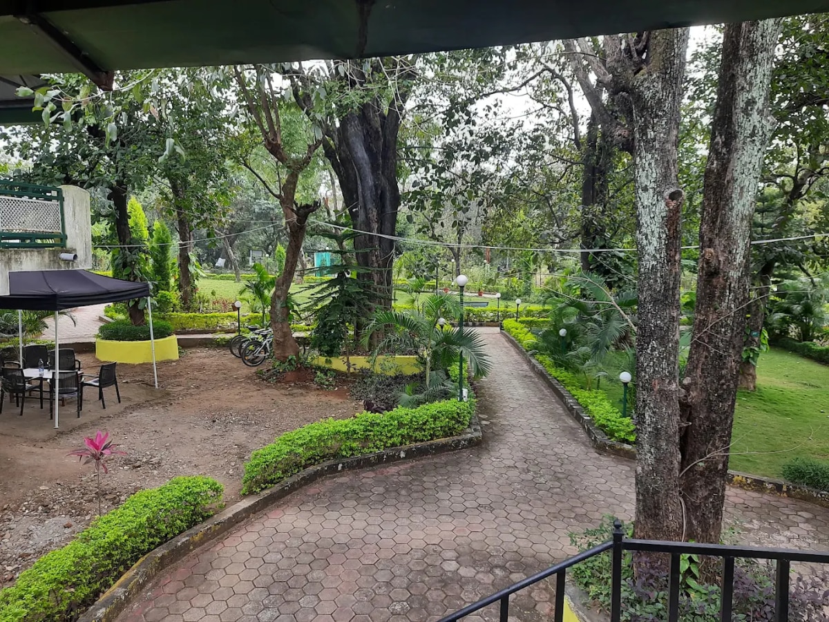 mp tourism chhindwara tamia hill station is best place to visit in june ...