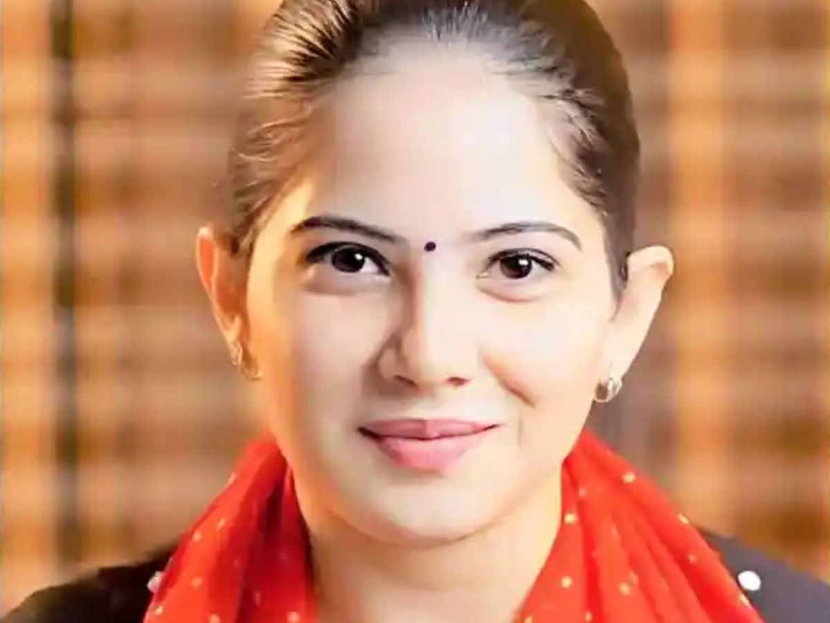 Jaya kishori most beautiful female kathavachak in india see photo and know details | ये हैं भारत ...