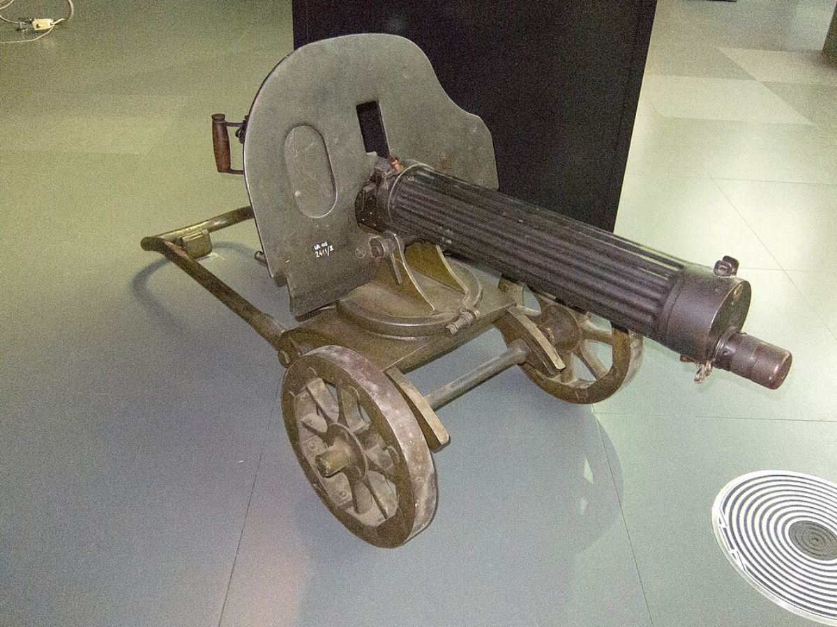 first machine gun in India know its history power facts | भारत में कब ...
