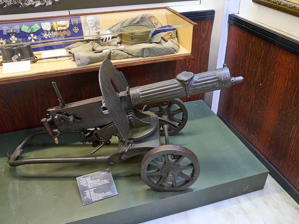 first machine gun in India know its history power facts | भारत में कब ...