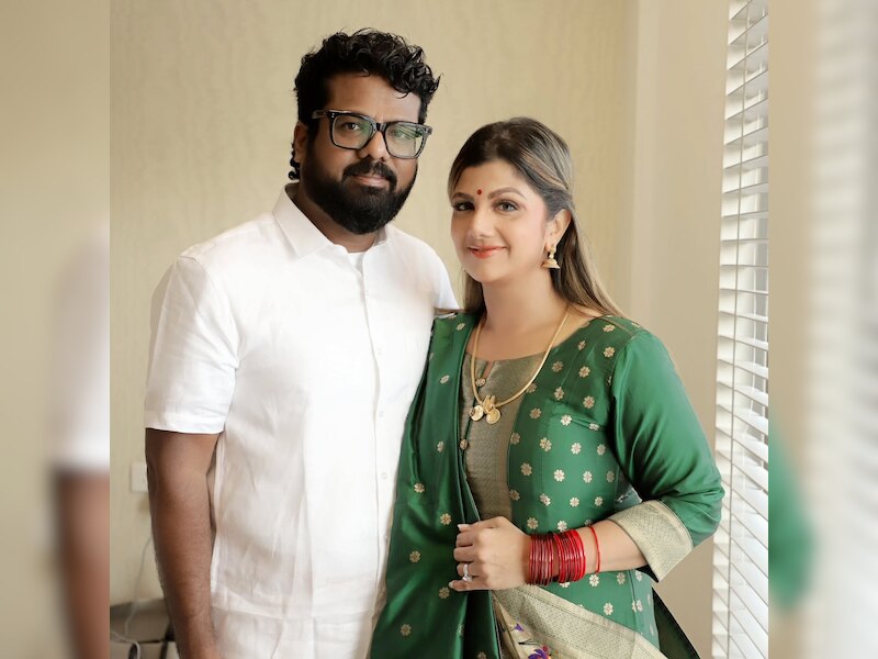 48 Years Old 90s Top Actress Rambha Debuted At Age of 16 Did 100 Plus ...