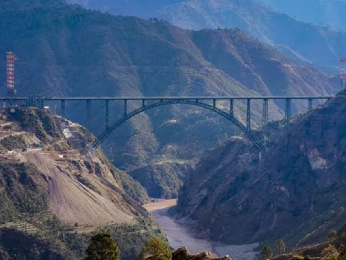 Pics World Highest Railway Bridge the Chenab Bridge provides a link ...