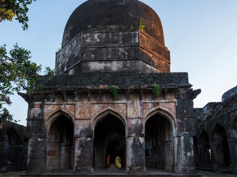 mp tourism hathi mahal in mandu is best destination in madhya pradesh ...