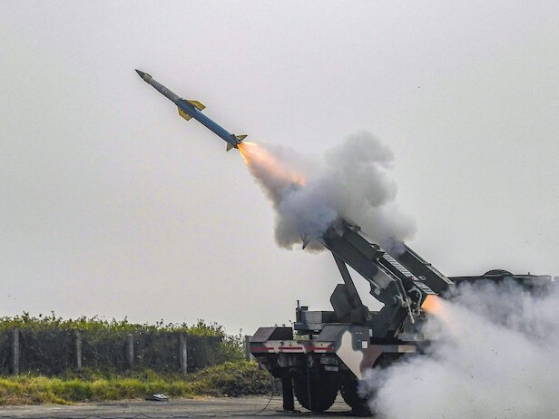 India buying 500 Invar Anti Tank Guided Missiles ATGMs amid tension ...