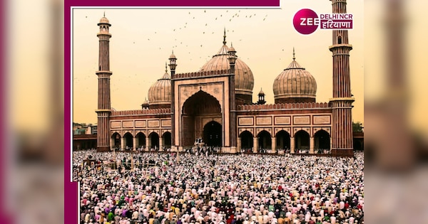 Bakrid 2025 People offered prayers on the occasion of Bakrid at Jama ...