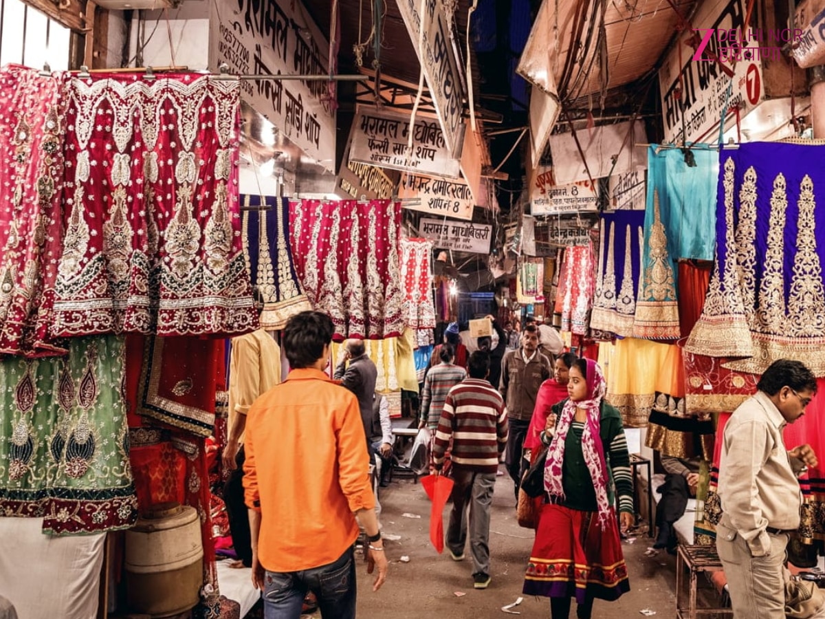 Shouri Cloth Market: यहां हैं एशिया की सबसे बड़ी कपड़ा मंडी, जहां कम ...