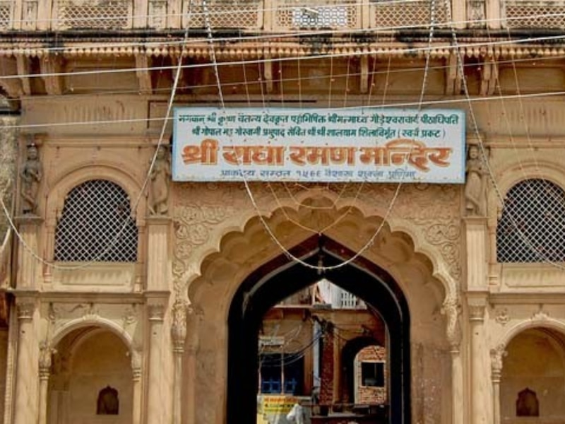 dont forget to visit these 5 temples you while travelling to mathura ...