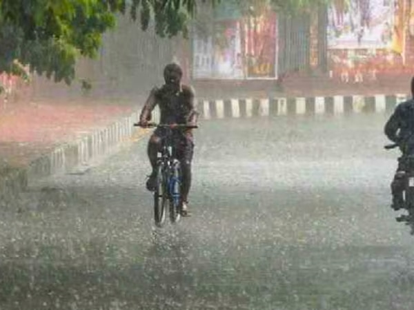 Today latest weather update Heavy rain continues in Bihar thunderstorm ...