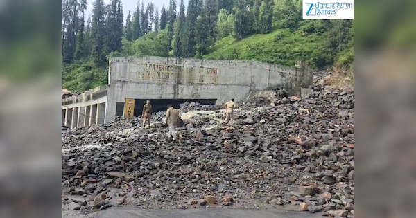 Manali Flash Flood Atal Tunnel highway road closed in Manali | Manali ...
