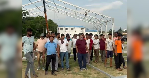 Big blow to JDU before Tejashwi yadav Nawada visit former MLC calls Nitish tired CM | 'थका हुआ ...