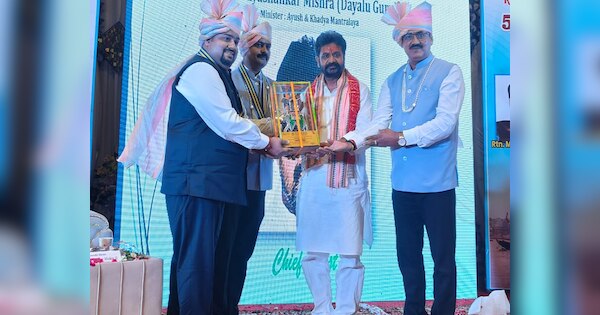 rotary club shivay varanasi new president jayaram tripathi secretary ...