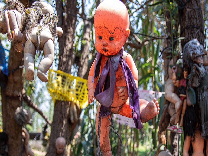 Mysterious Mexicos Island of Dolls horror creep islands What is the ...