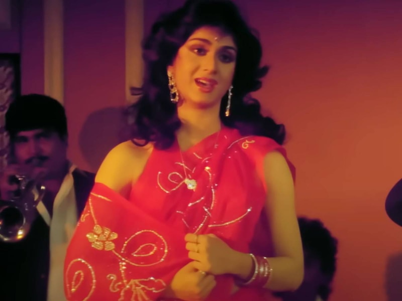 90s Most Romantic Classic Song Jab Koi Baat Bigad Jaye Sung By Kumar ...