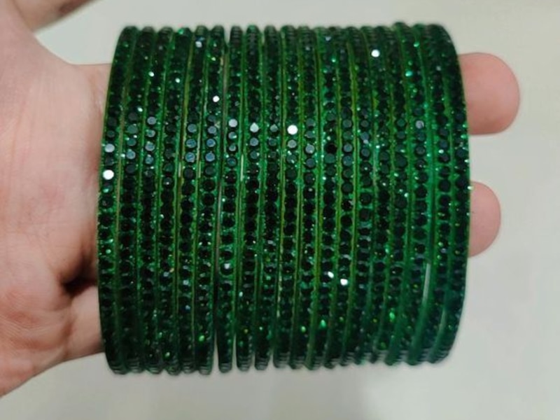 hariyali teej glass bangle designs kanch ki chudiyan latest bangle ...