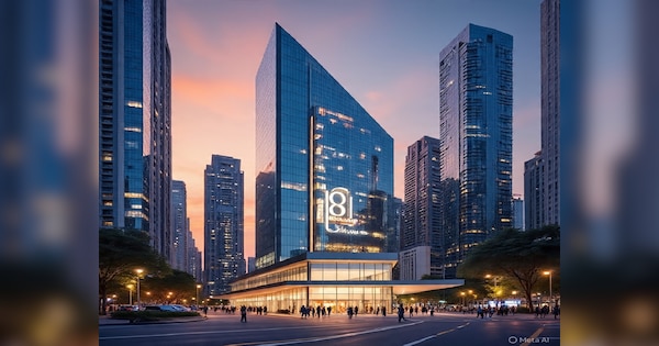 Noida 18 Square will be new Entertainment hub like New York style times ...